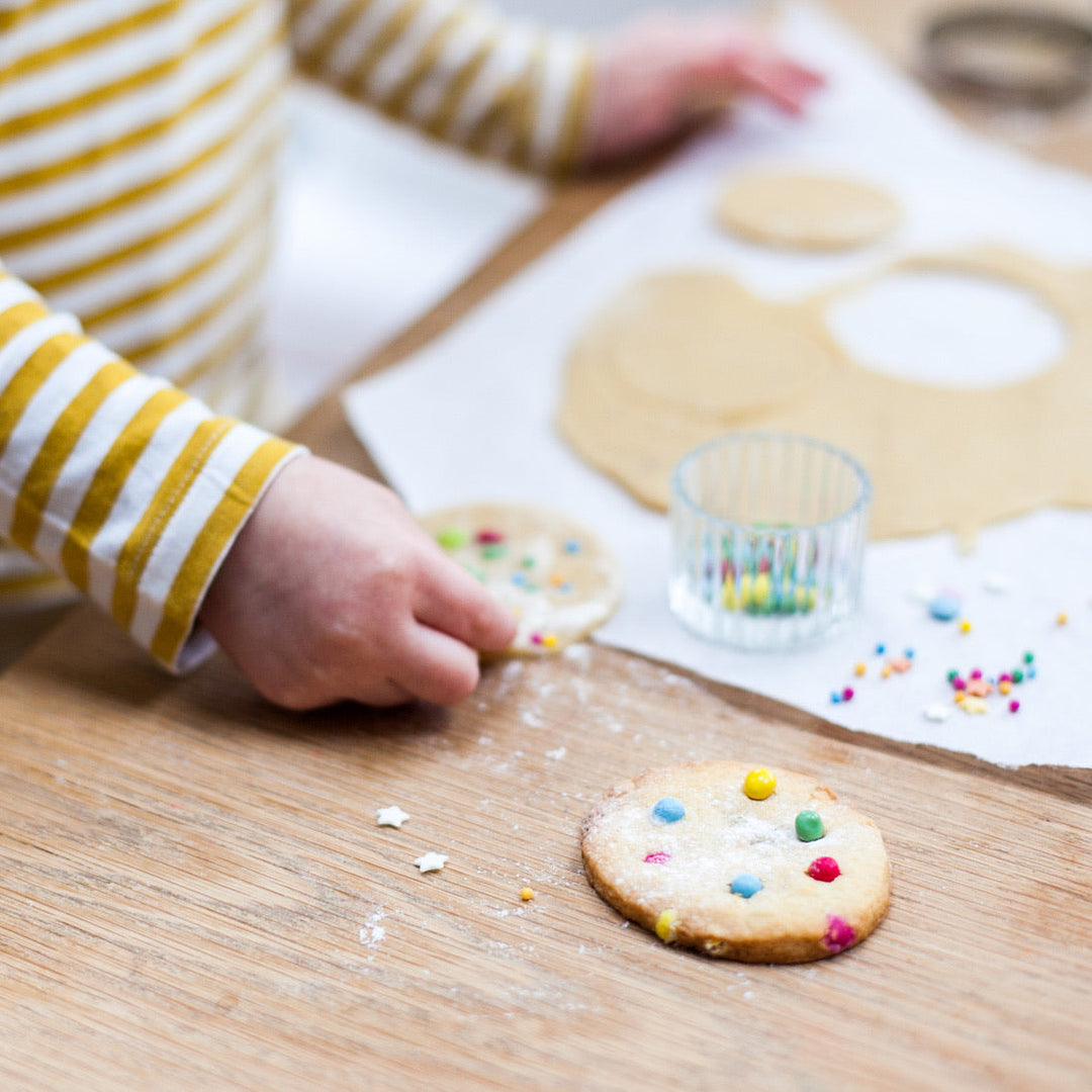 Dotty Biscuit Kit Party Bag (Pack of 10) | Craft & Crumb – Craft & Crumb