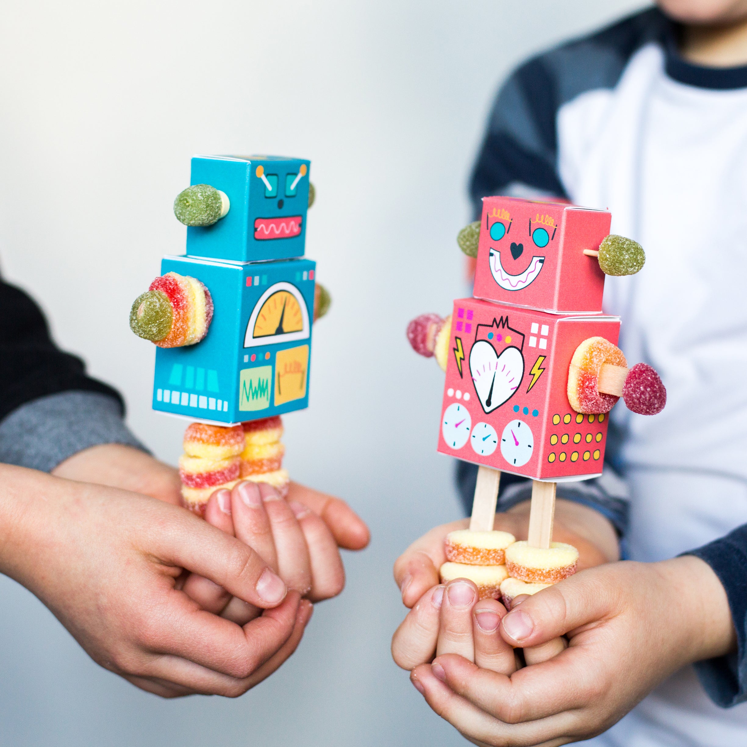 Build a candy robot kit – Craft & Crumb